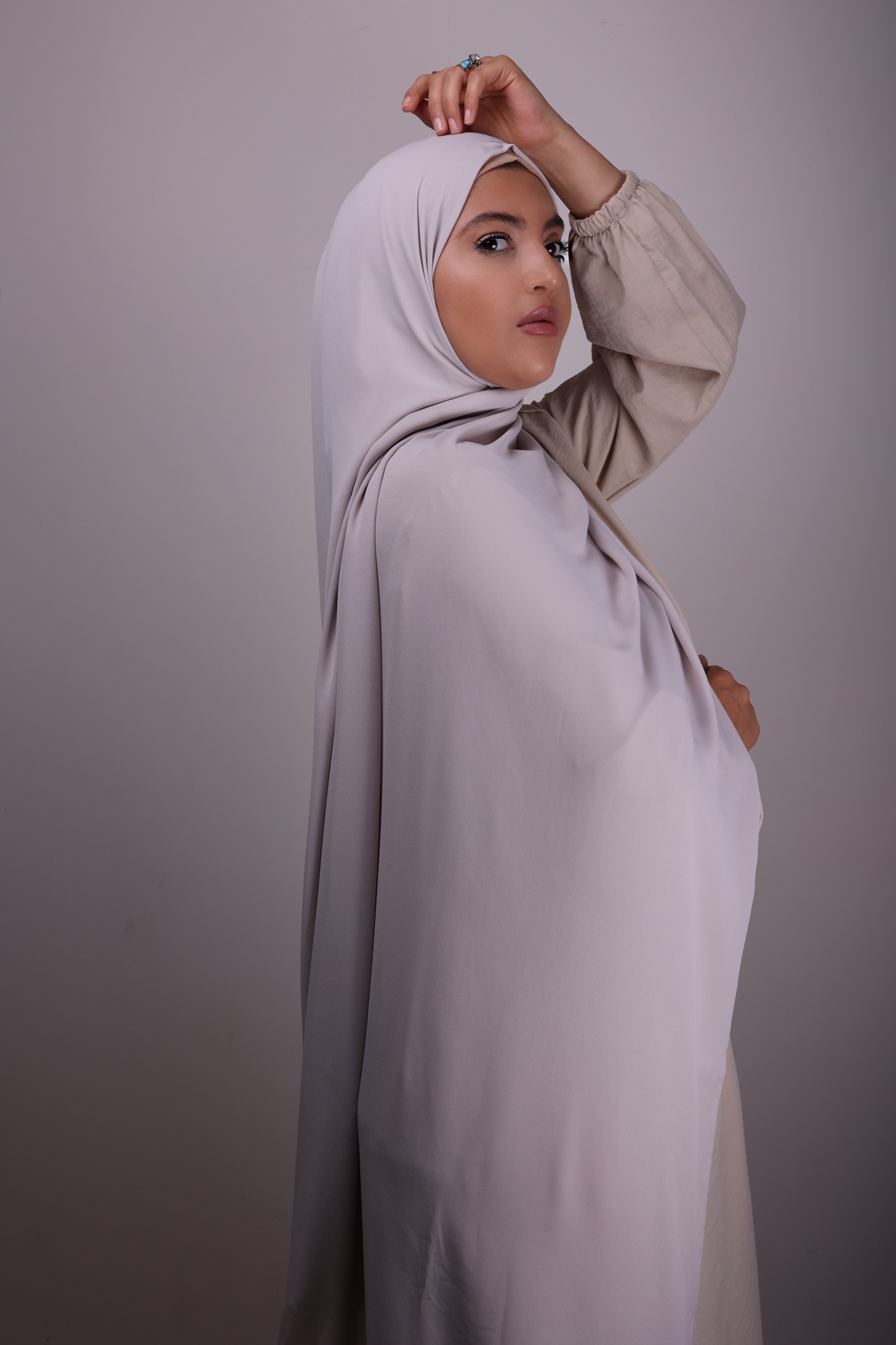 Premium Hijab Light Grey Esteem Abaya